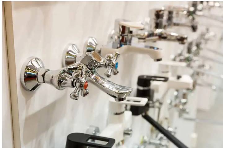 Moen Vs Kohler Vs Delta: Faucet Brands Compared – ARCORA FAUCETS