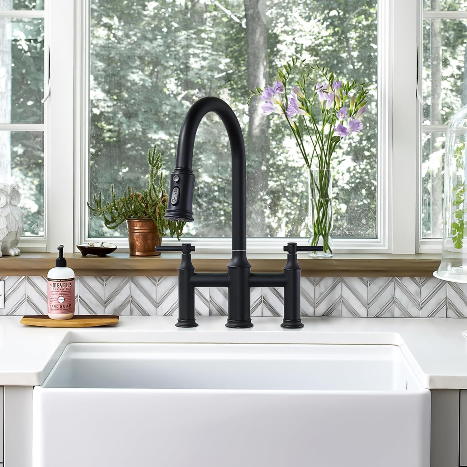 ARCORA 3 Holes Matte Black Bridge Kitchen Faucet with Pull Down Sprayer ...